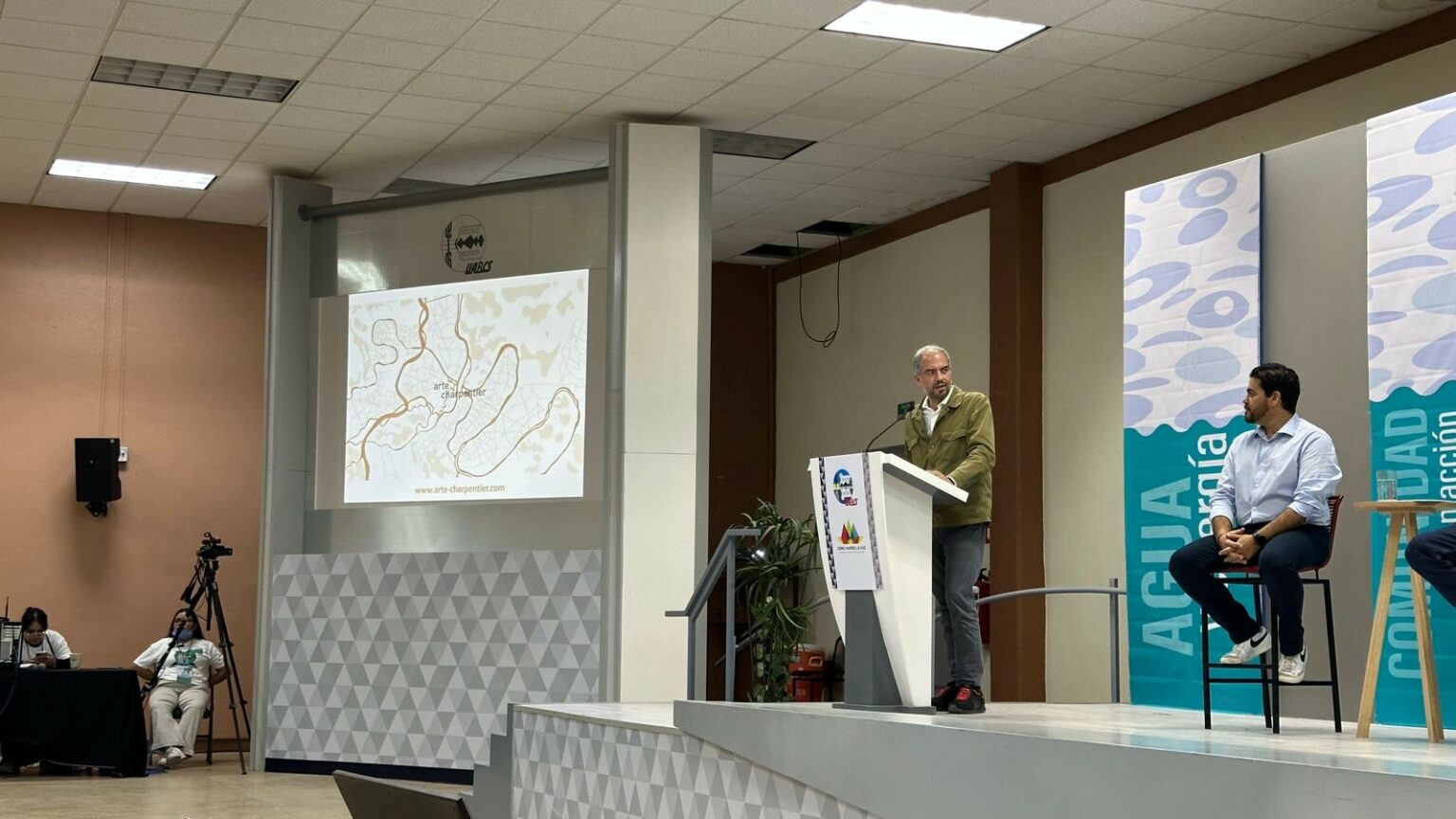 Water and urban planning: Antonio Frausto at the 5ᵉ Villes + Humaines ...